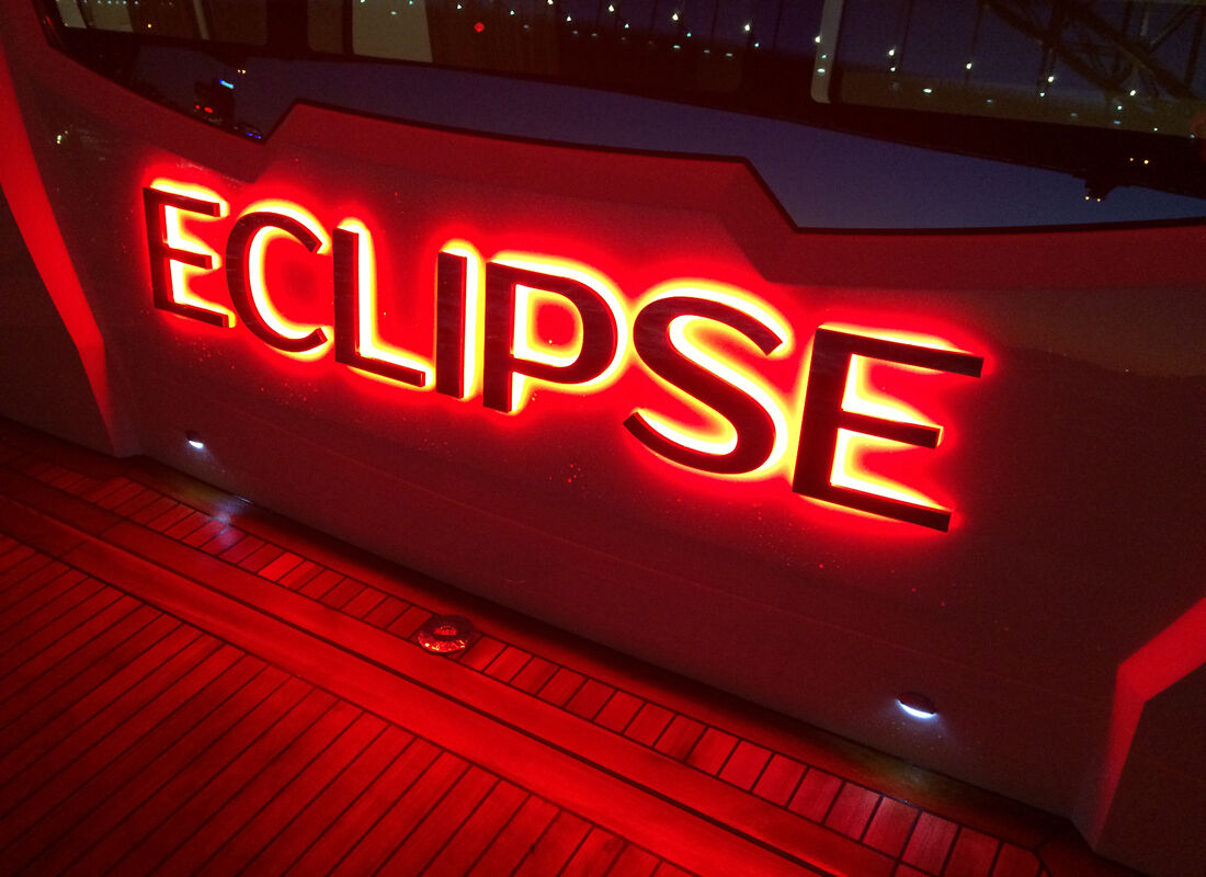 Custom LED Sign – Chic Marine